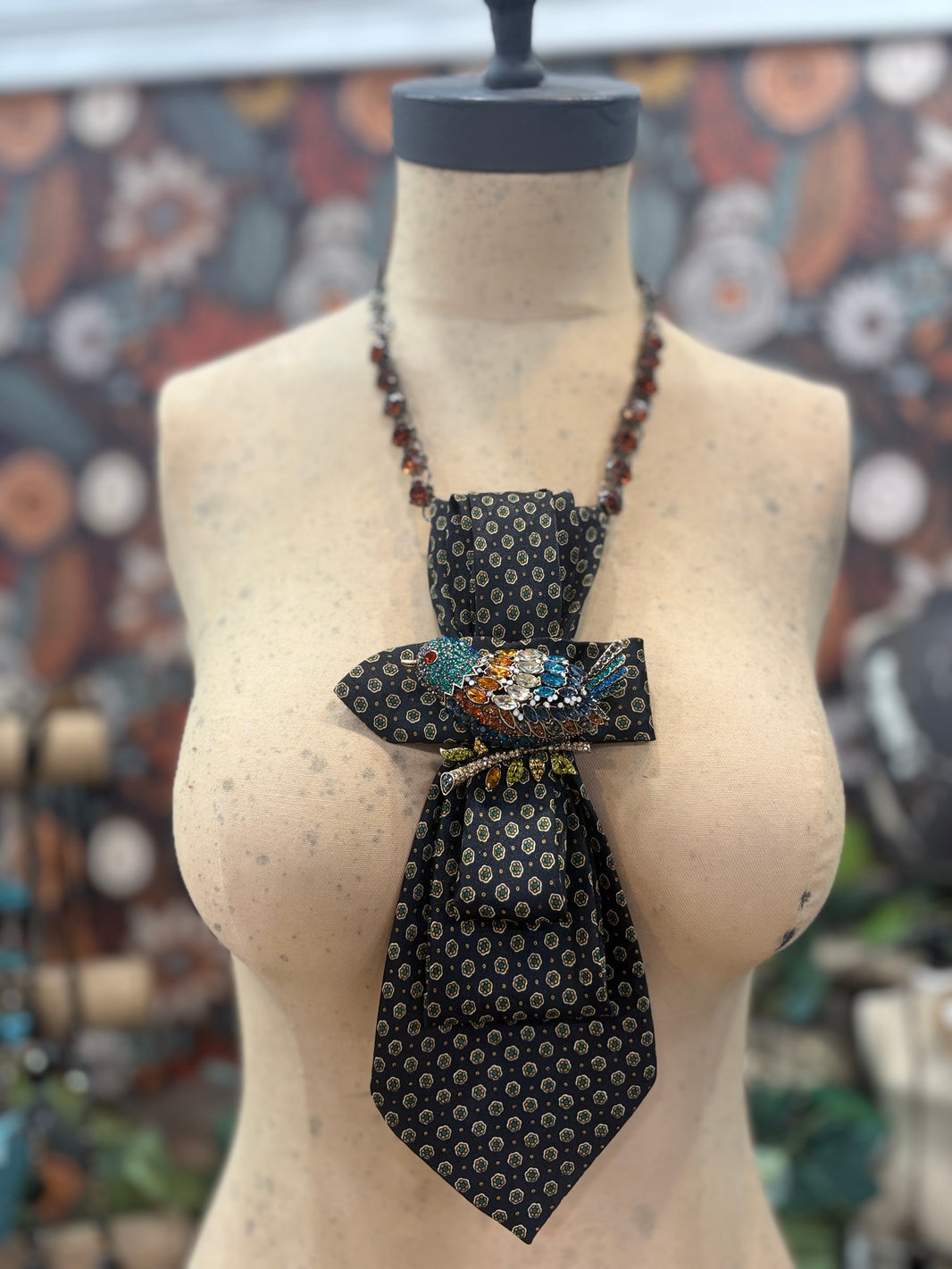Brooches & Necktie Necklaces – Poppy Lane Boutique